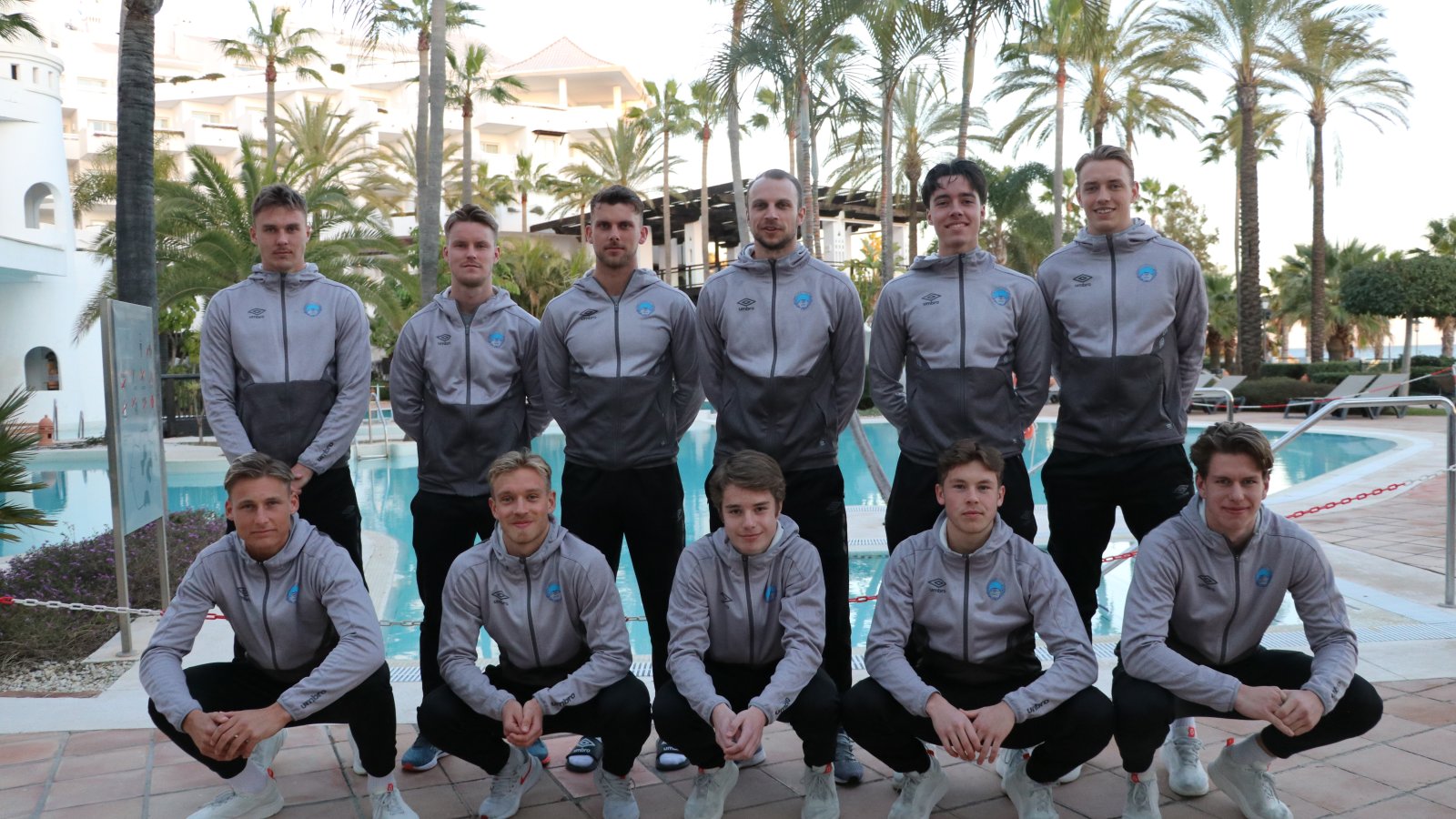 Et helt lag med lokal tilhørighet: - Viktig å komme tilbake til røttene ...