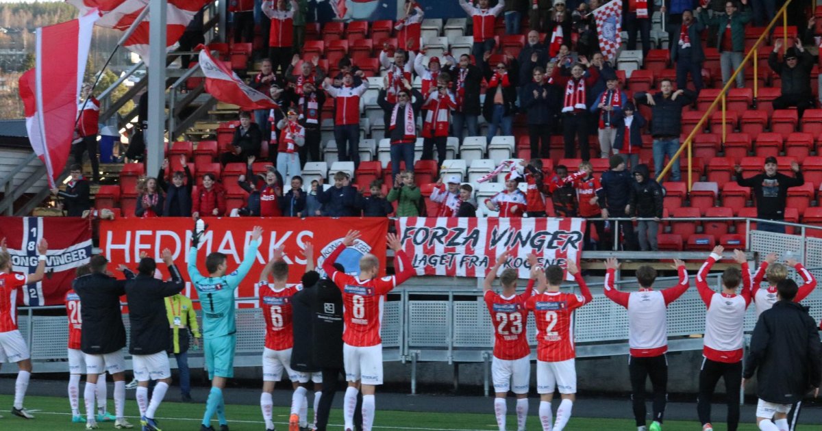 Supporterbuss til bortekampen mot Lyn / Kongsvinger